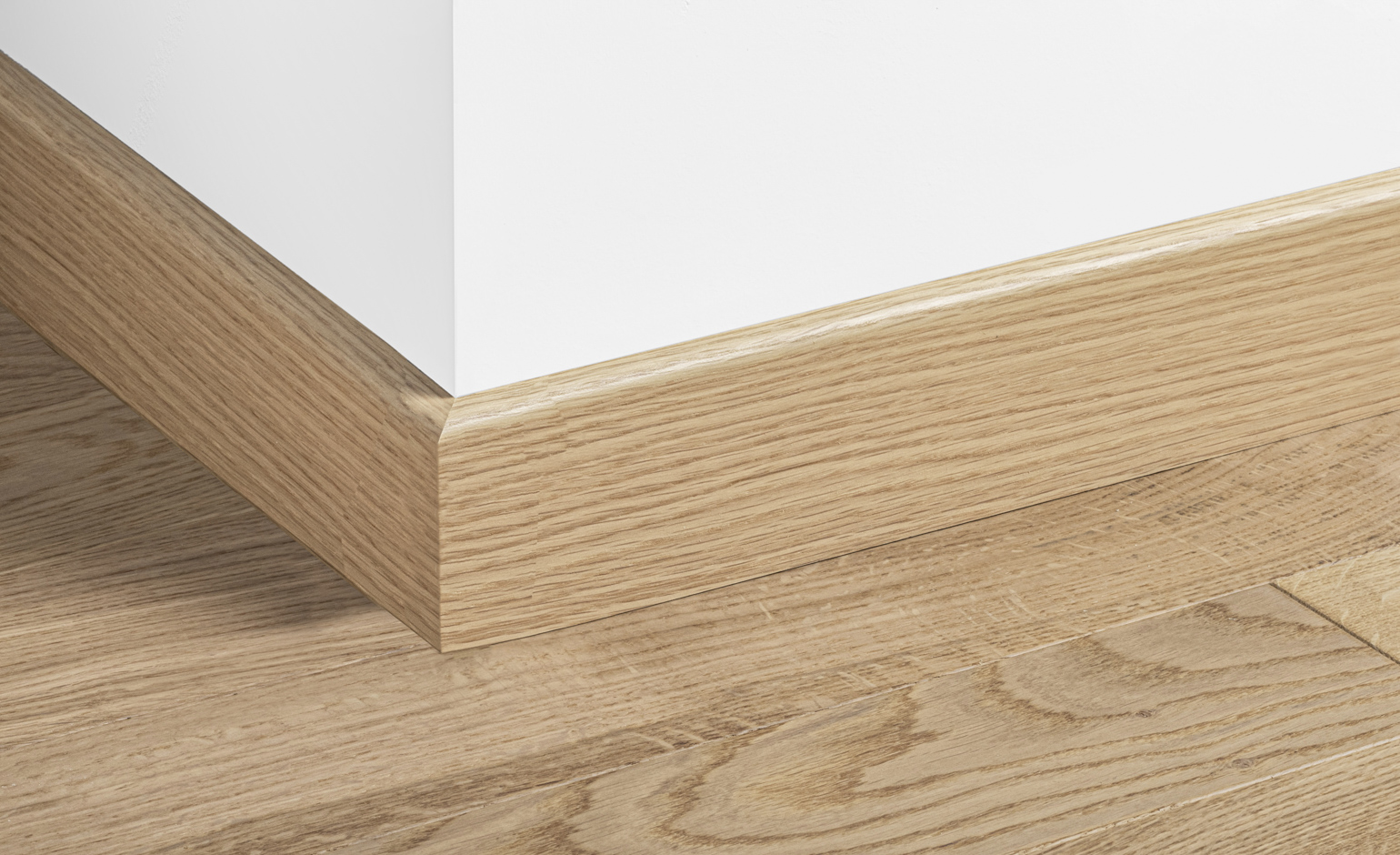 Plinthe, pur, 7 x 220 cm | Saint Maclou