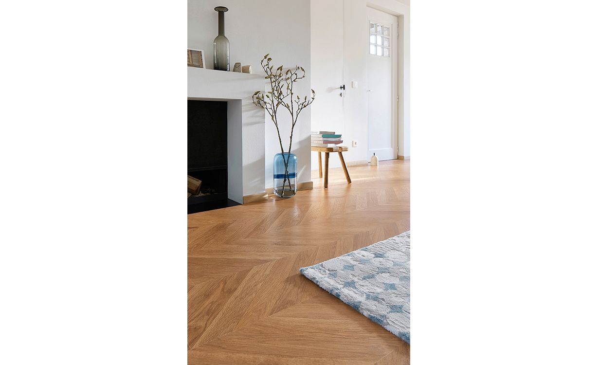 Sol stratifié POINT HONGRIE Faus, aspect Bois miel, dalle 29.34 x 118. ...